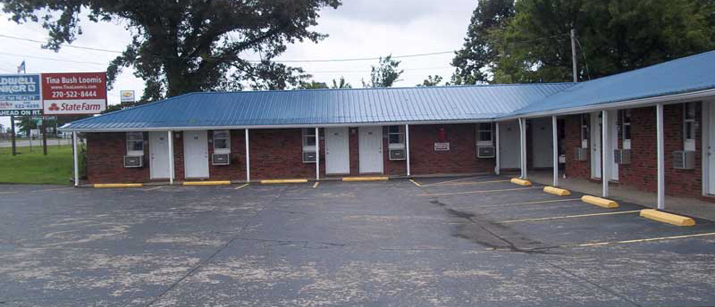 Super 7 Inn - Cadiz-Trigg County Tourist Commission