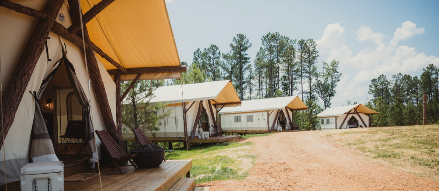 Nine Pines Retreats - Cadiz-Trigg County Tourist Commission